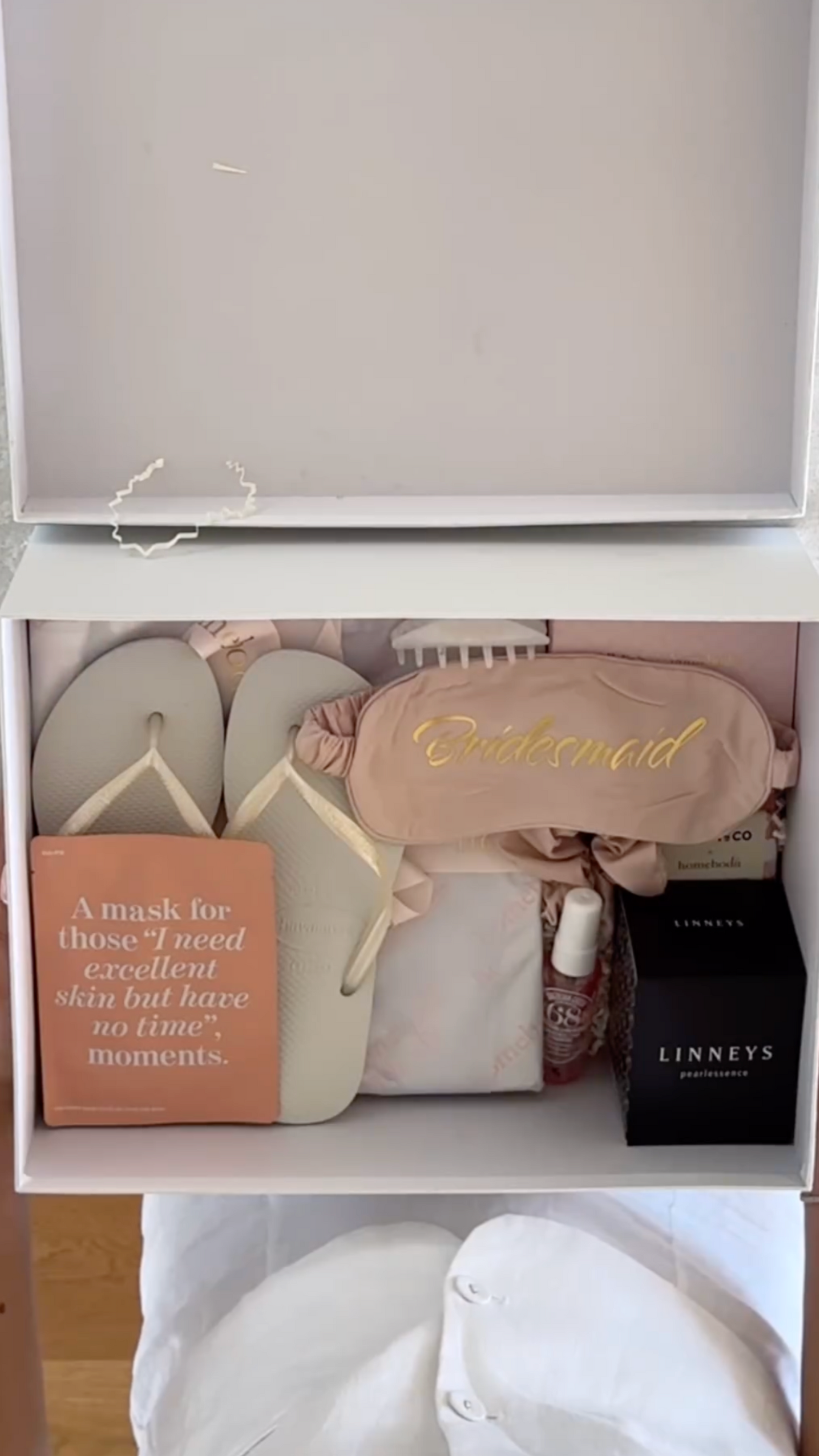 Vogue Vibes: Bridesmaid Boxes Approved by Our It-Girl Influencers ...