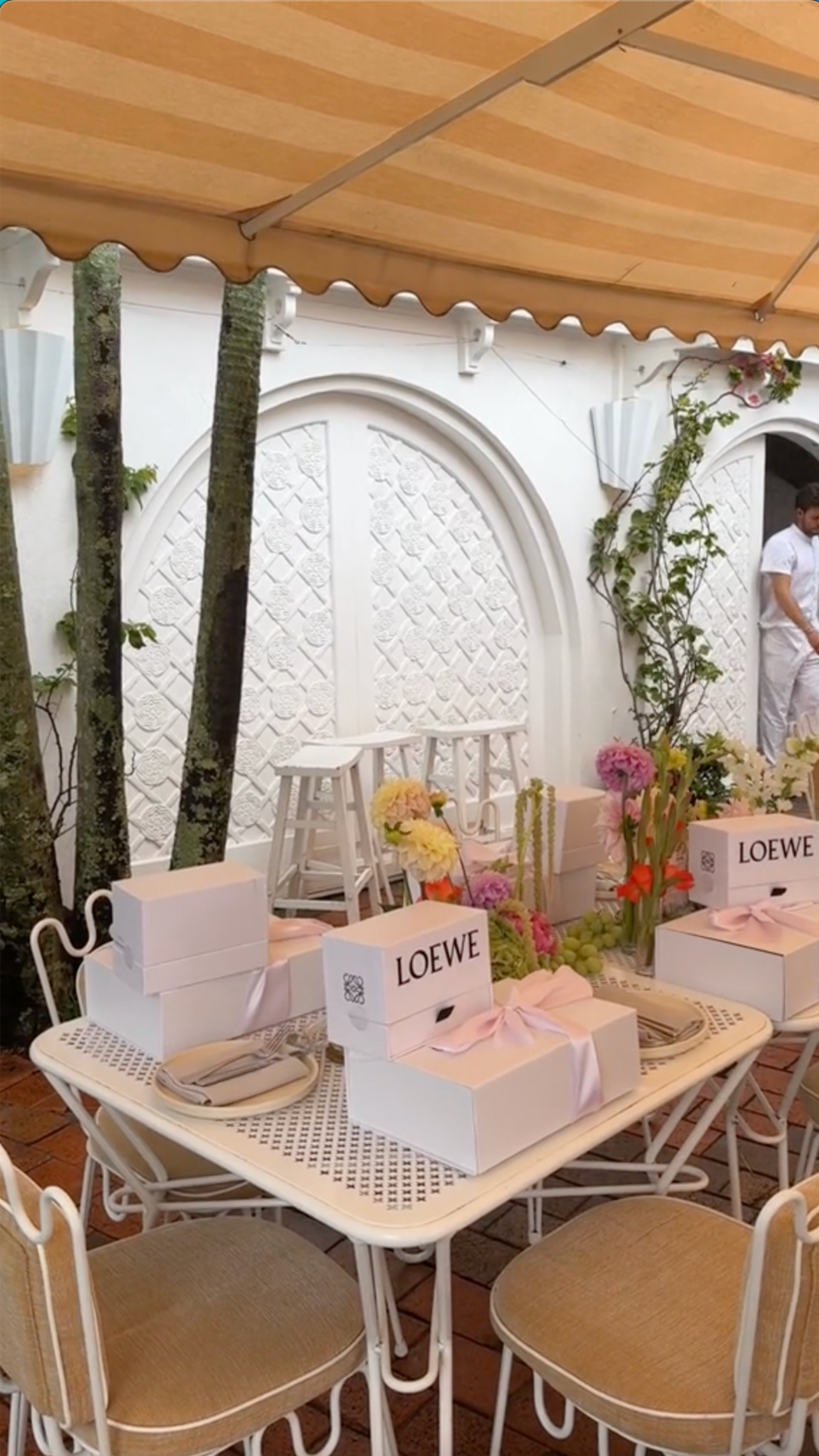 Vogue Vibes: Bridesmaid Boxes Approved by Our It-Girl Influencers ...